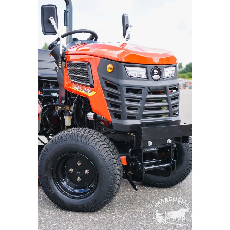 Traktoriai "Land X B2-2501", 25 AG - Prekyba nauja ir naudota žemės ...