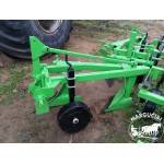 Plūgai mini traktoriukams "Farmostal" su 20 cm užgriebio pločiu ...